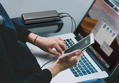 Your Guide to a Strong Powerbank– On Flight and Off – Aukey Singapore